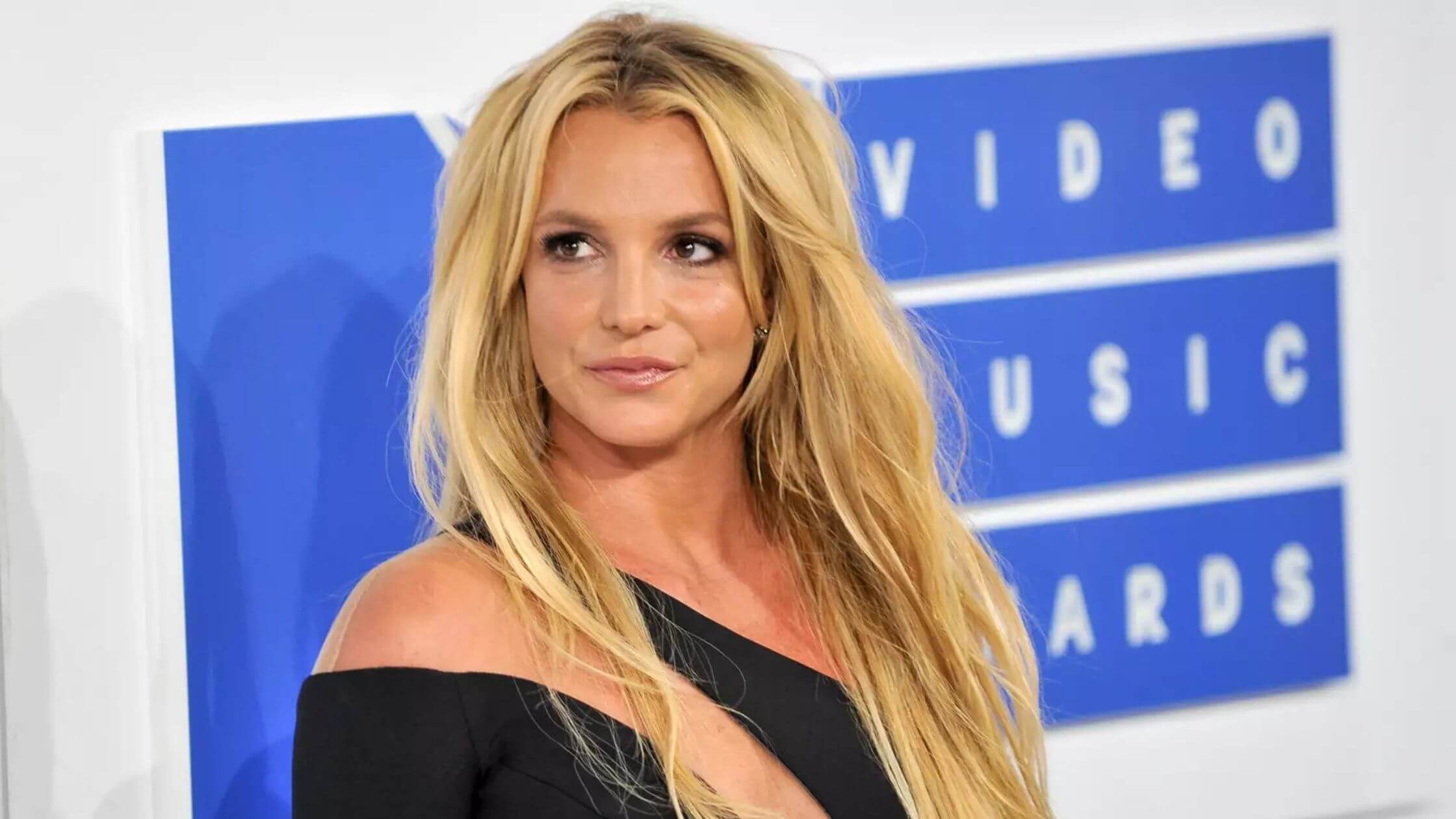 Britney Spears Says Her Father Jamie Made Her Feel ‘ugly’