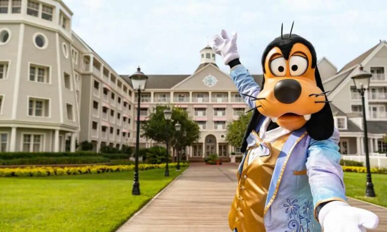 How Much Is Walt Disney Worth? Net Worth, World Resorts, Movies, Death ...