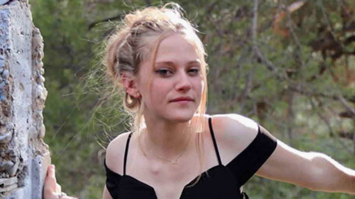 Kiely Rodni Net Worth, Age, Boyfriend, Parents & More! - Chamberlainsun ...