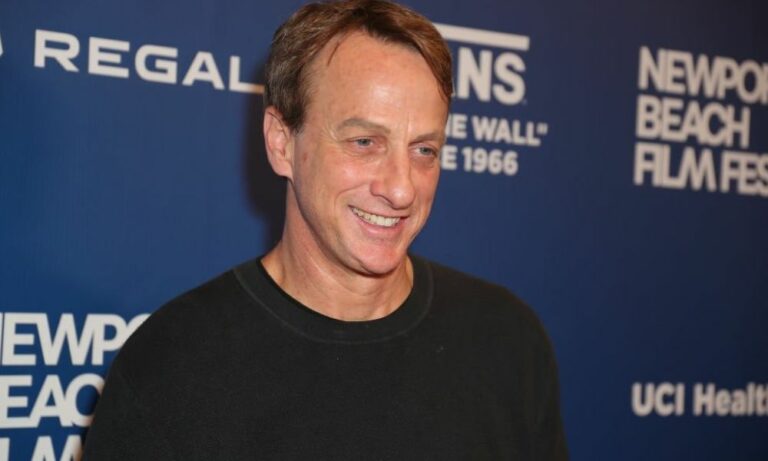 Tony Hawk Net Worth, Bio, Age, Height, Family, Career! - Chamberlainsun ...