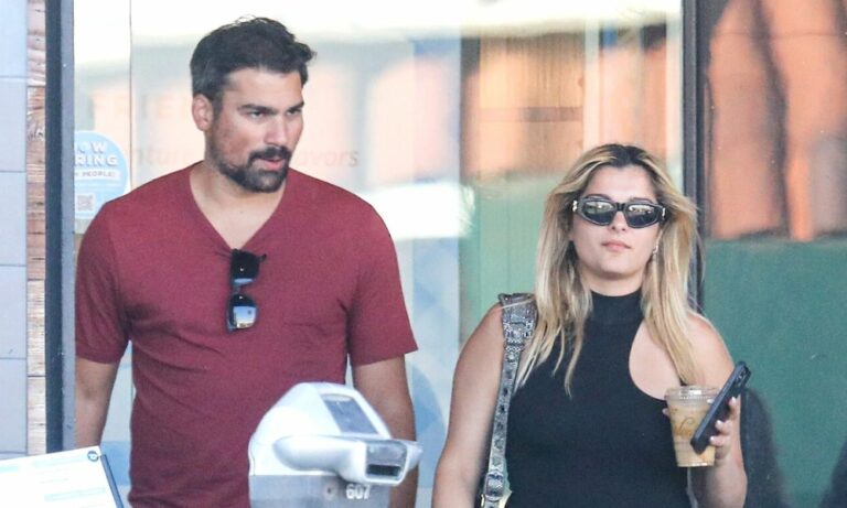 Bebe Rexha Net Worth, Career, Early Life, Boyfriend! - Chamberlainsun ...