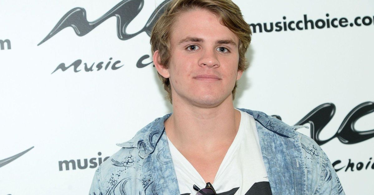 Who Is Cole LaBrant? Net Worth, Age, Early Life, Relationships ...