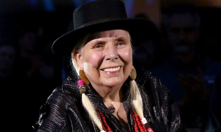 Joni Mitchell Net Worth, Income, Career, Family, And Charity ...