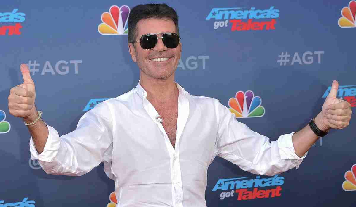 Simon Cowell, 63, Is Finally Attempting To Quit Smoking For Good ...